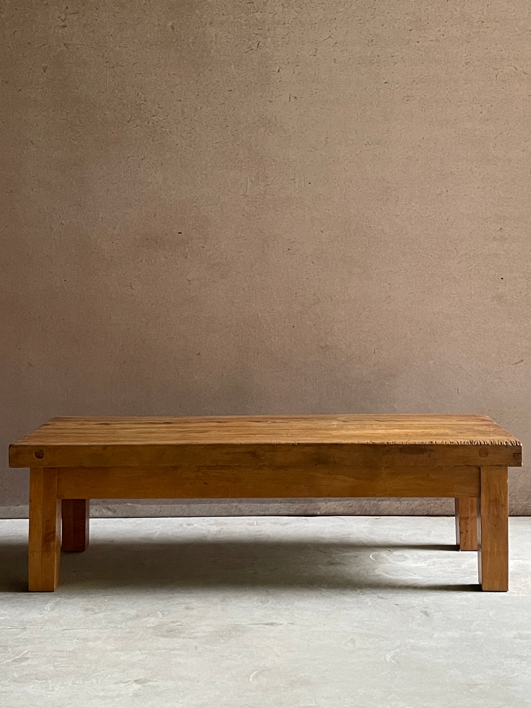 TABLES – Carpenter.Studio